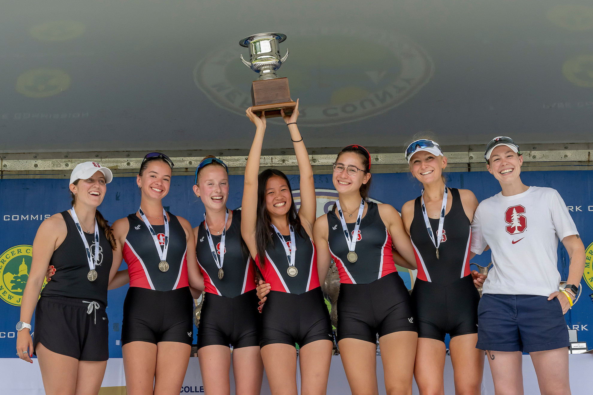 Season in Review: Lightweight Rowing - Stanford Cardinal - Official ...