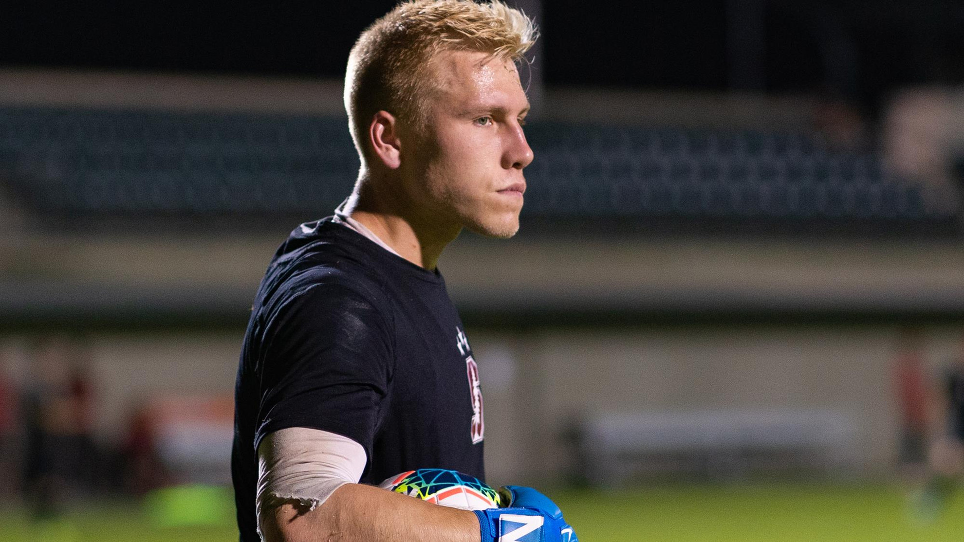 Thomas Takes Over - Stanford Cardinal - Official Athletics Website