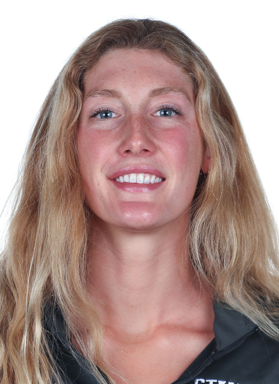Taylor Ruck - Women's Swimming & Diving 2022-23 - Stanford Cardinal ...