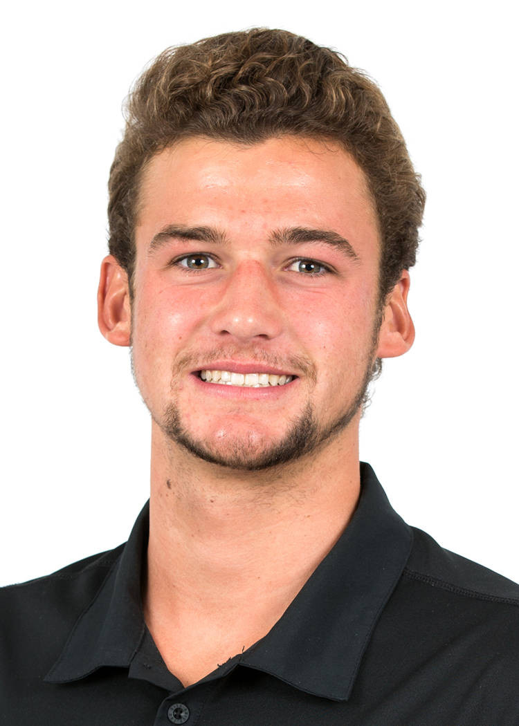 Sam Sunde - Men's Water Polo 2013 - Stanford Cardinal - Official ...