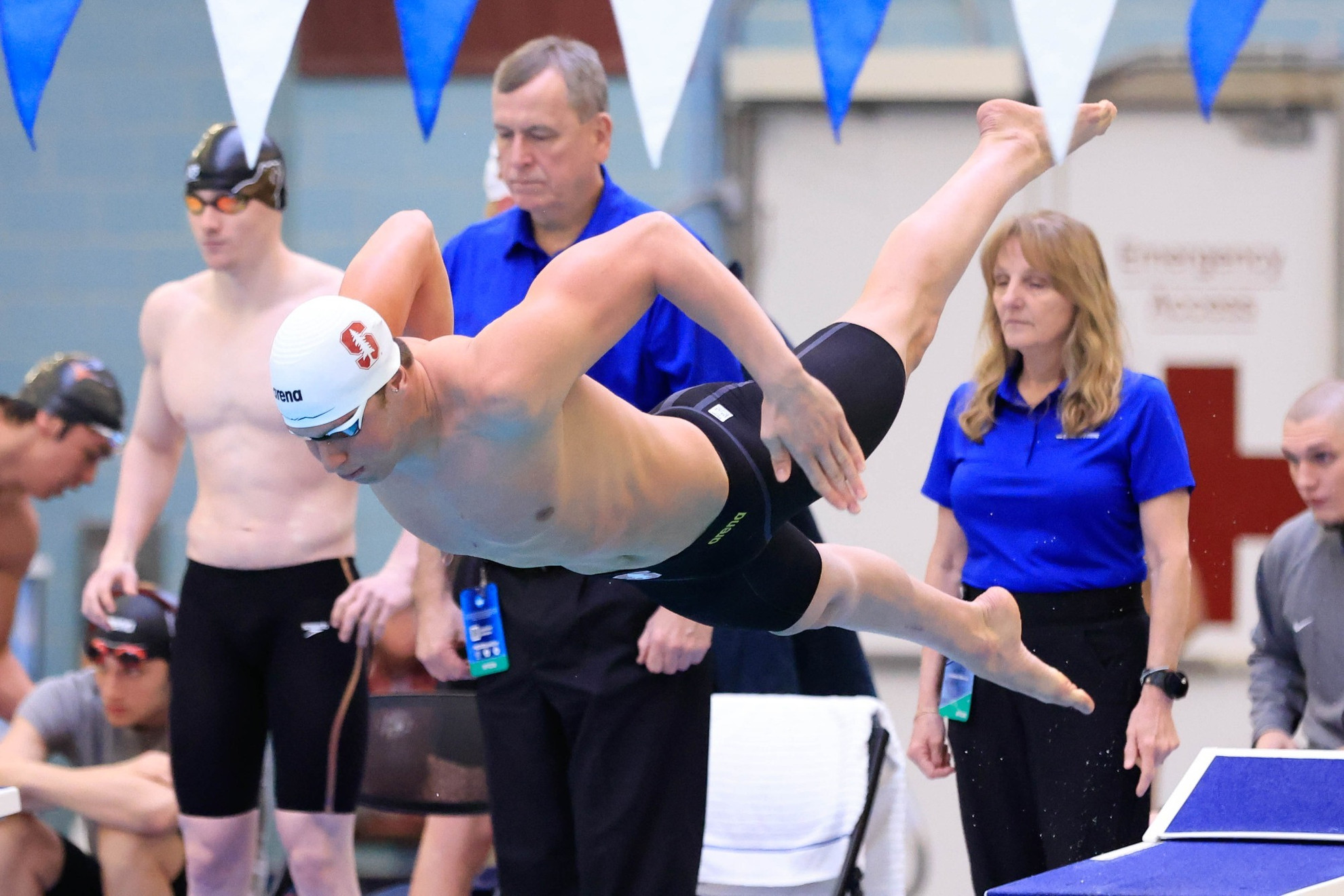 Swimmers and Divers Head to International Competitions - Stanford ...
