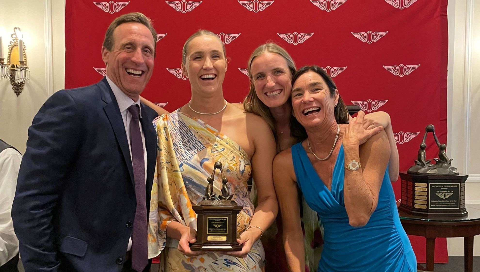 Cutino Award for Fischer - Stanford Cardinal - Official Athletics Website