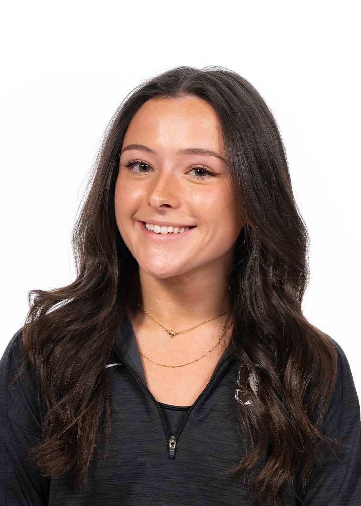 Kate Metteauer - Women's Lightweight Rowing 2025-26 - Stanford Cardinal ...