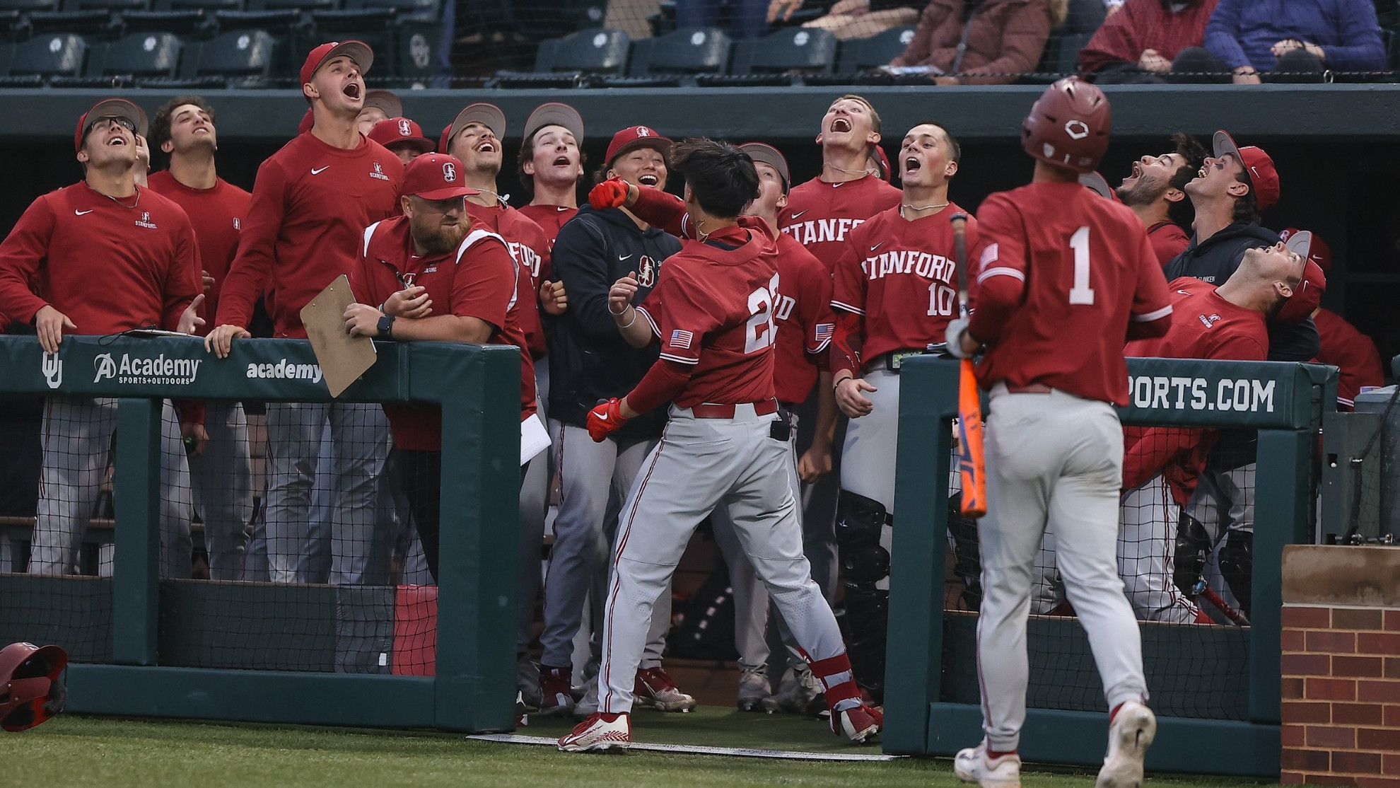 Stanford Powers Way to Victory - Stanford Cardinal - Official Athletics ...