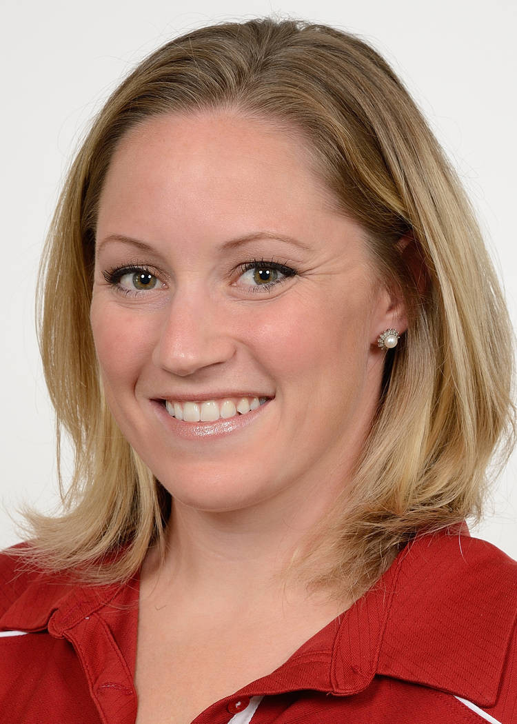 Sara Lowe - Stanford Cardinal - Official Athletics Website