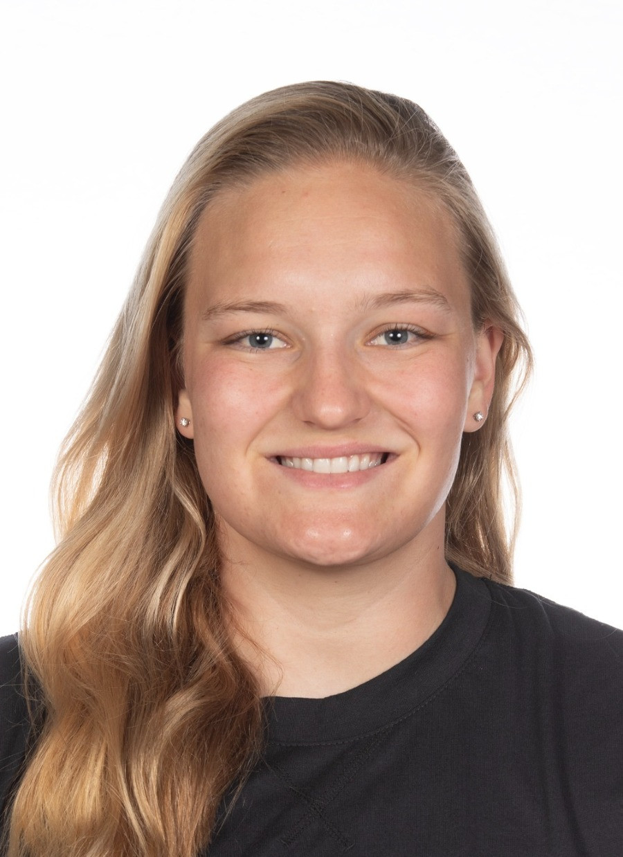 Christina Hicks - Women's Water Polo 2024 - Stanford Cardinal ...