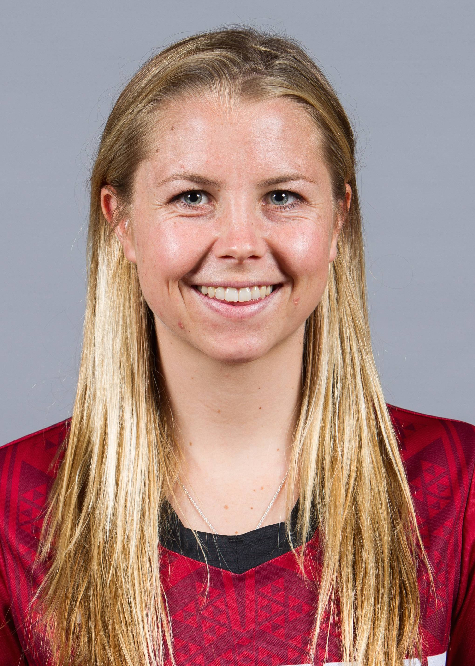 Jessica Chisholm - Field Hockey 2015 - Stanford Cardinal - Official ...