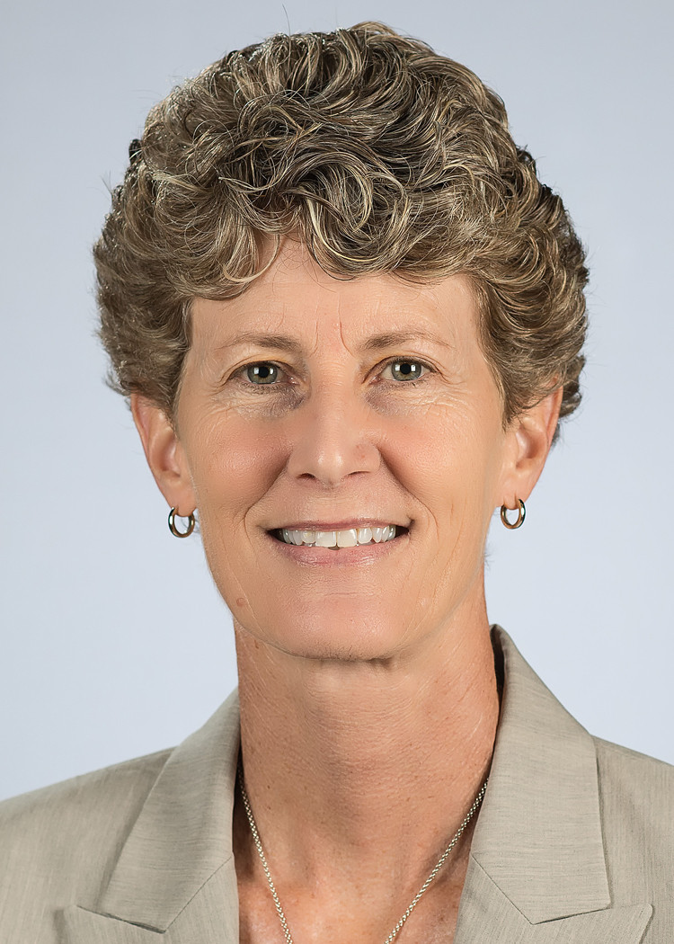 Amy Tucker - Stanford Cardinal - Official Athletics Website