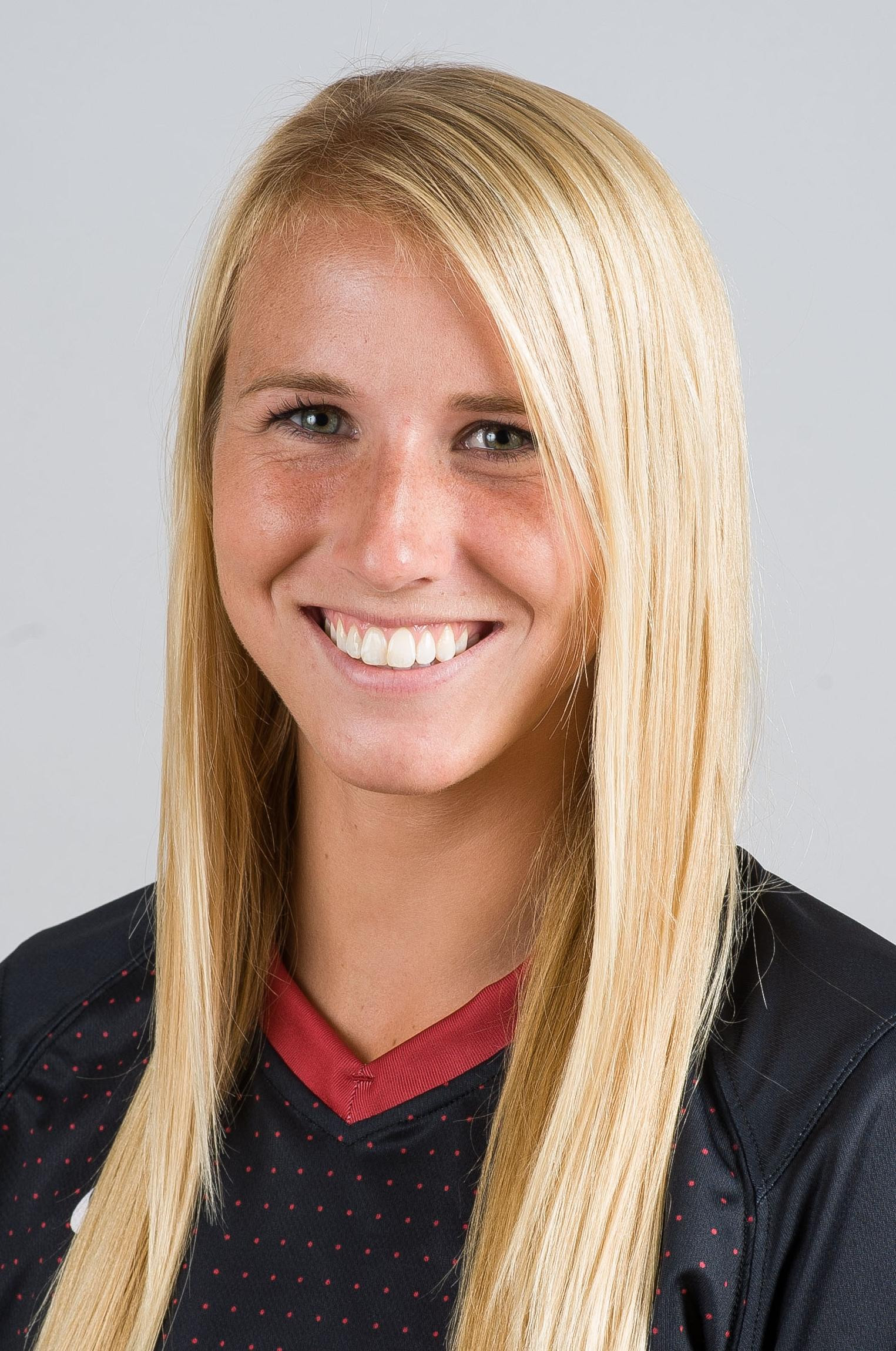 Courtney Verloo - Women's Soccer 2009 - Stanford Cardinal - Official ...